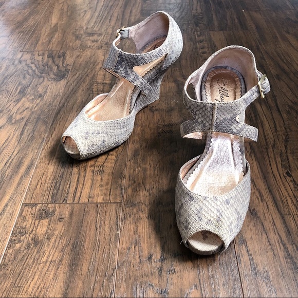 Miss Albright | Shoes | Miss Albright Neta Snakeskin Wedge Heel Peep ...